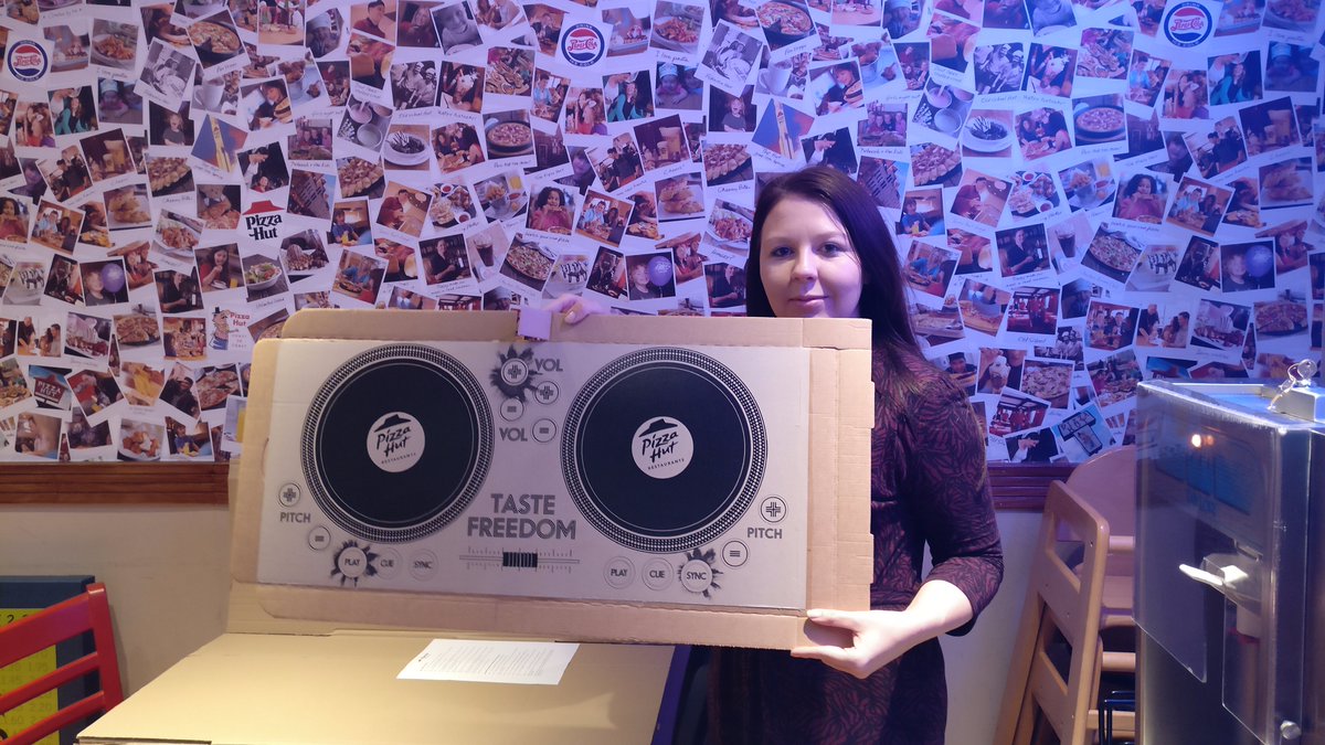 Pizza Hut’s Playable DJ Pizza Box Puts a New Spin on Food Promos – FAB News