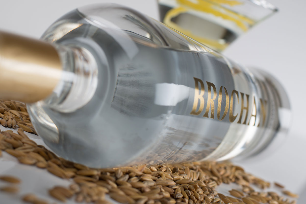 Brochan Oat Vodka Launches to the UK Market – FAB News